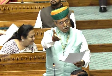 மகளிர் 33 இட ஒதுக்கீடு மசோதா நிறைவேற்றம் புதிய நாடாளுமன்றத்தில் புதிய வரலாறு Tamil News Now