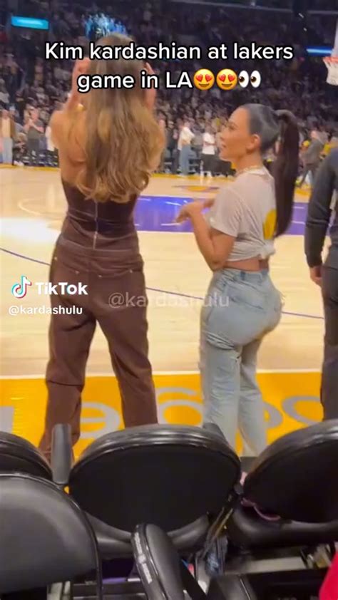 Kim And Sarah Staudinger At The Game Last Night R Kuwtk