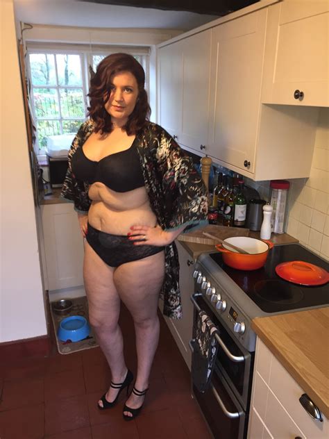 Curvy Girl Thin Plus Size Lingerie From Sculptresse Pure Lace Review