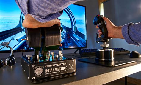 HOTAS WARTHOG Flying Thrustmaster