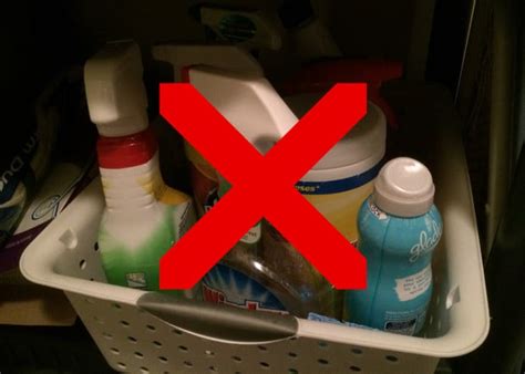 How To Clean Smartphone And Computer Screens The Right Way