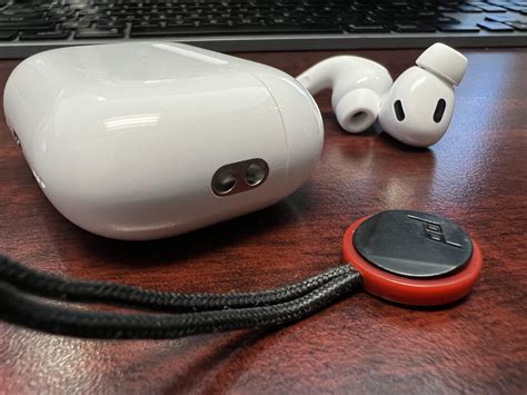 Best Way To Attach Anchor To New Airpods Case Rpeakdesign