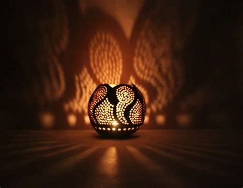 Hand Crafted Natural Coconut Shell Lamp Shade At Rs 750 Piece In New Delhi Id 2850340292830