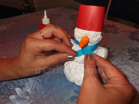 Як зробити сніговика з паперу своїми руками