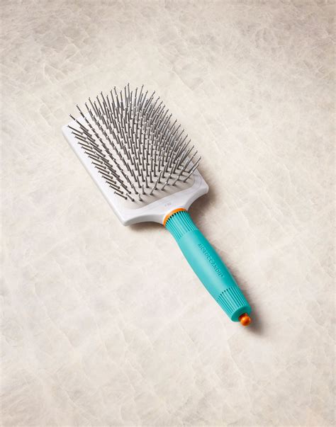 Paddle Brush Moroccanoil