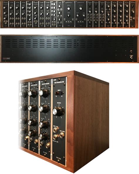 Wooden And Tolex Cases Synth Werk