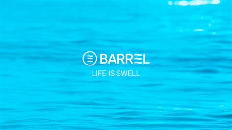 Barrel 배럴 배럴스윔 의 세련된 그래픽은 일반적인 수영복 제작방식에서 벗어난 프린트 스타일로 Facebook