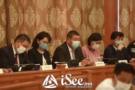 ФОТО Сайдад нэр дэвшигчдийг чуулганы хуралдаанд танилцуулж байна Isee Mn