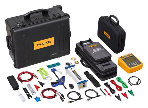 FLUKE SOL INS KIT Fluke PV Analyzer Kit I V Curve Tracer Solmetric PV Analyzer Kit