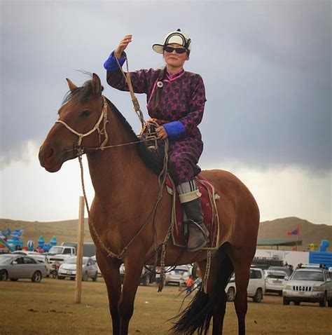 Хорвоод хайрлах хүнтэй байх сайхан юмаа 💘 By •gandb• Facebook