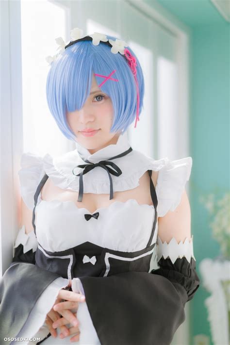 Akagi Sou Akagi Kuro Tatakau Maid No Kyuujitsu Re Zero Kara Naked