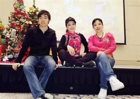 62岁刘晓庆同母异父妹妹曝光年轻靓丽不输姐姐中国青年网