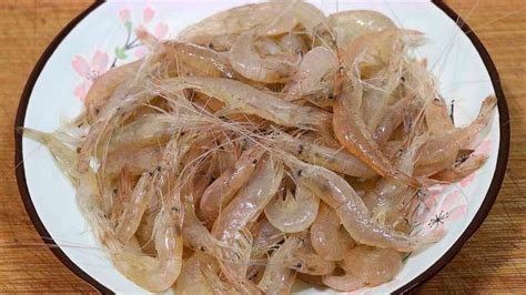 这才是水煮虾的正确做法虾肉鲜嫩紧实做法简单原汁原味真香 美食 美味食谱 好看视频