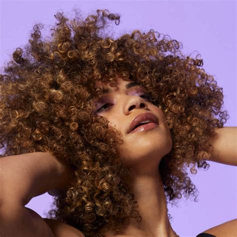 Bumble And Bumble Curl Reactivator Ml LOOKFANTASTIC