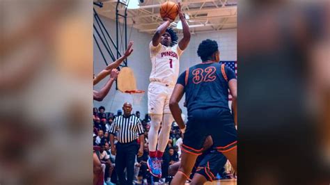 Top Alabama Basketball Star Caleb White Collapses On Court Dies At 17