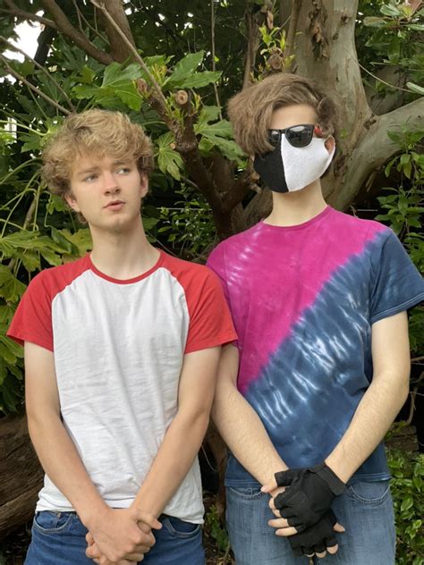 TommyInnit On Twitter Not Happy Https T Co XHQgeGEdpd Twitter