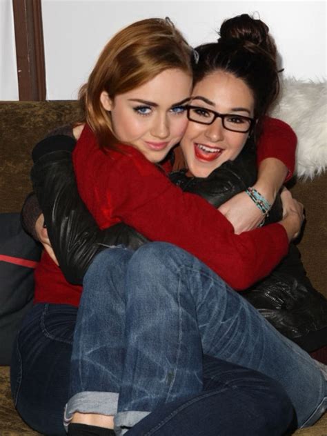 Cuddles By Chloeramonexo On Deviantart