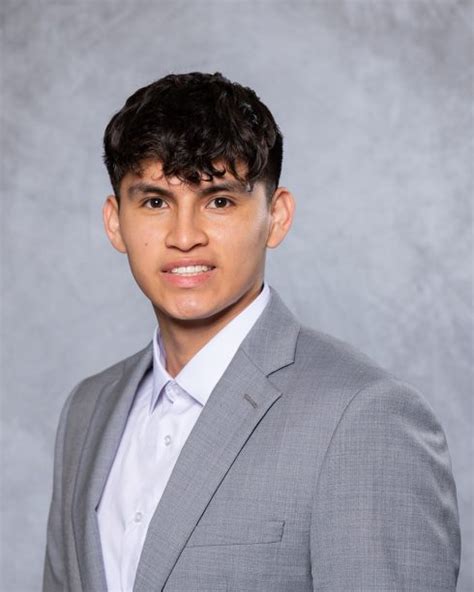 Intern Stories Daniel Flores Heartland Bank And Trust Company