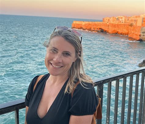 Sarah Baldock Fora Travel