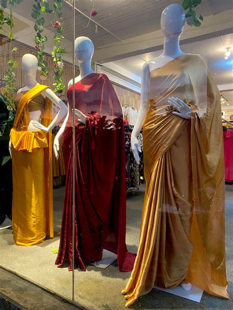 වැලන්ටිනා සාරි Valantina Saree Kmj සාරි මන්දිරය