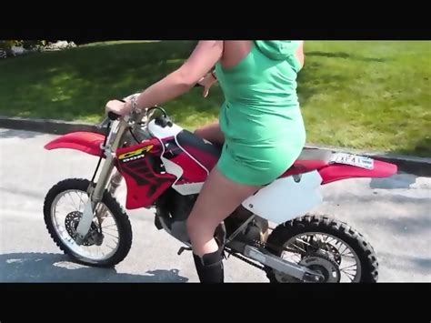 Dirt Bike Starting And Revv Eporner