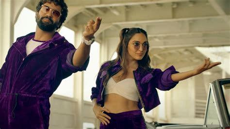 Govinda Naam Mera Pappi Jhappi Song Lyrics Starring Vicky Kaushal And Kiara Advani