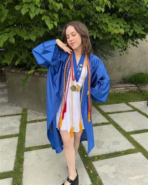 Picture Of Kacey Fifield