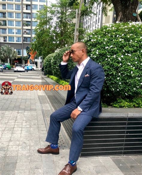 Traigoivip com Trai bao tây đen body chắc khoẻ lông lá hàng họ hấp dẫn