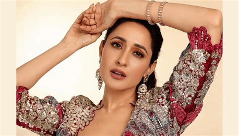 Pragya Jaiswal Hot Sexy Pictures Images New Gallery