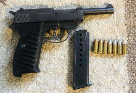 На Прикарпатті у чоловіка вилучили вогнепальну зброю та боєприпаси