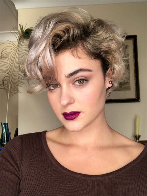 Stefania Ferrario — Stefania Ferrario