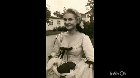 الجميلة جينا ابنة الفنان الراحل نجيب الريحاني 🔥💃🥴 Youtube