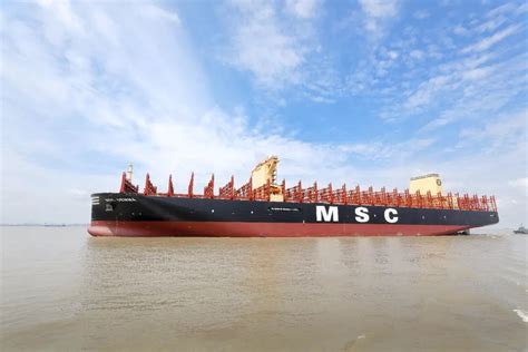 外高桥造船为泰国RCL公司建造的7000TEU集装箱船H1380顺利开工 信德海事网 专业海事信息咨询服务平台