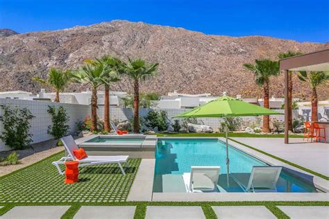 The 19 Best Airbnb Palm Springs Rentals For A Bachelorette Party