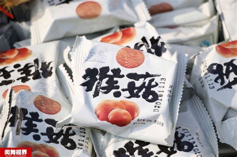 农村山寨食品造假猖狂小白兔粤利粤占领孩子零食圈