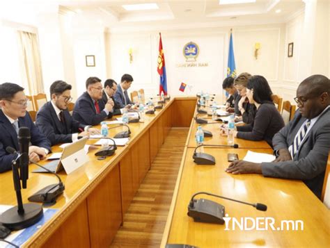 Дэлхийн банкны Хятад Монгол болон Солонгос Улс хариуцсан захирлыг хүлээн авч уулзлаа