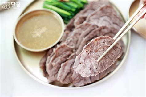 아롱사태 수육 톡 쏘는 겨자소스 레시피까지 소고기부위 아롱사태 요리 만들기 네이버 블로그