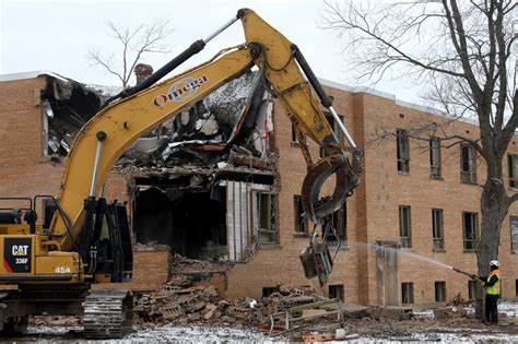 Demolition Of Vacant Tinley Park Mental Health Center Underway