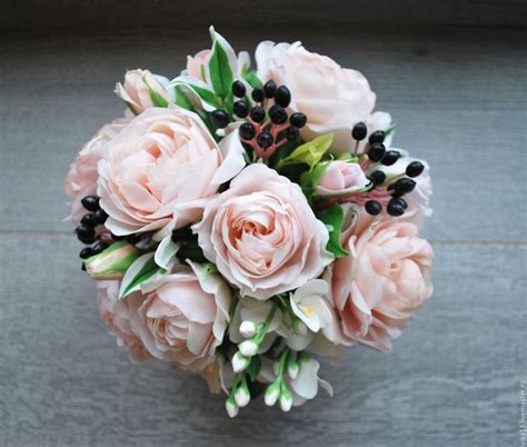 Букет с кустовой розой и жасмином в интернет магазине на Ярмарке Мастеров Композиции