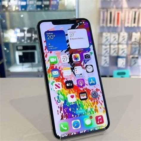 IPhone XS Max G Silver AS NEW CONDITION AU MODEL INVOICE WARRANTY IPhone In Brisbane City