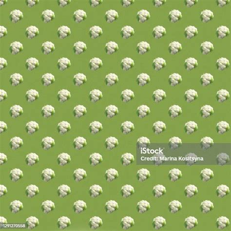 녹색 배경에 콜리플라워와 매끄러운 미니멀 패턴 건강한 음식 다이어트 사진 콜라주 야채 배경 엽서 직물에 인쇄 포장지 벽지 꽃 양배추에 대한 스톡 사진 및 기타 이미지