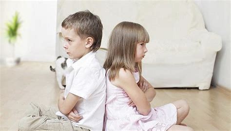 5 Consejos Para Evitar Peleas Entre Hermanos Mujer Ojo