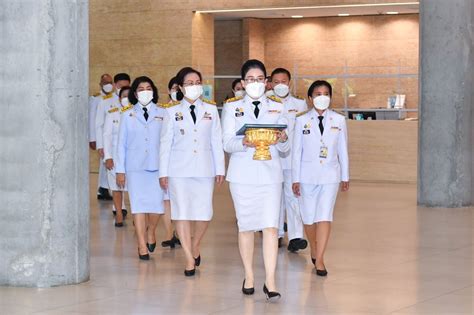 พิธีเชิญพระบรมราชโองการโปรดเกล้าฯ แต่งตั้งประธานและรองประธานสภาผู้แทนราษฎร สำนักเลขาธิการคณะ