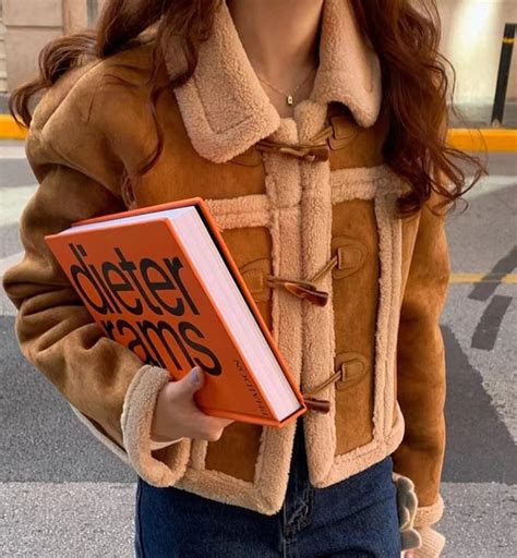 신상 무스탕 뽀글이 양털자켓 떡볶이단추