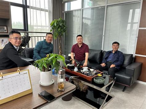 调研成都绿色循环高科技公司 四川利兴龙环保科技