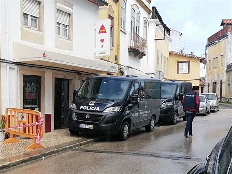 Operação Policial Num Restaurante Em Tomar Acaba Com Uma Detenção