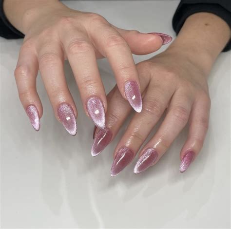 40 Cat Eye Nails With Ideas To Inspire You Parade
