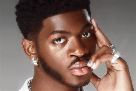 Lil Nas X Shuts Down Homophobic Accusation From Woah Vicky Los Angeles Times