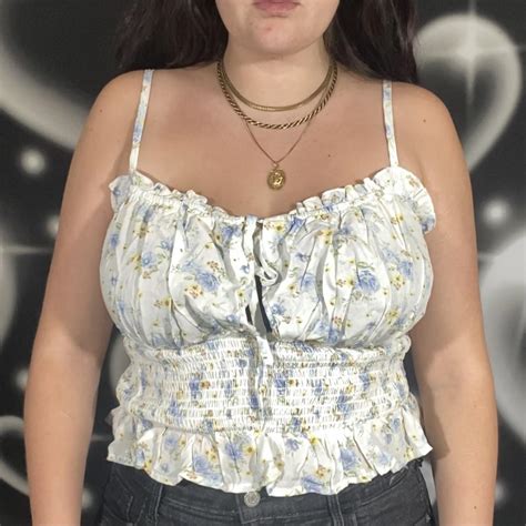 Forever 21 Plus Size 1x Woven Cropped Tank Top Depop