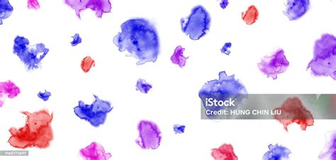 불규칙한 수채화 배경 추상 얼룩 흰색 배경에 여러 가지 색상 수채화 0명에 대한 스톡 벡터 아트 및 기타 이미지 0명 3차원 형태 가능성 Istock